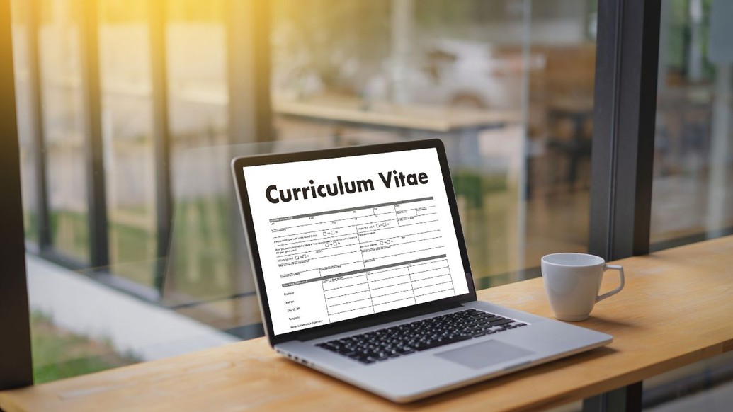 Why you should keep your CV updated | Crux Careers